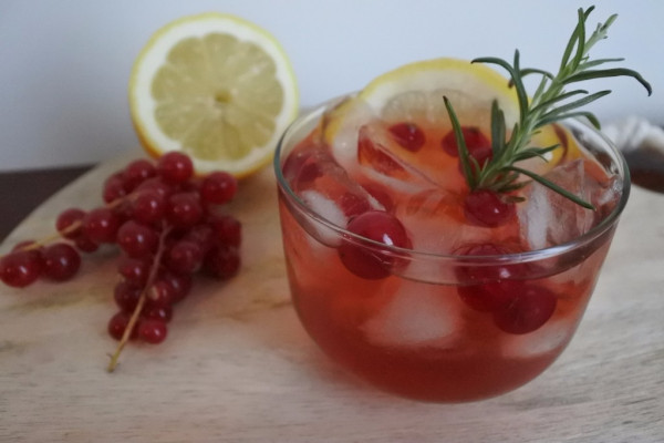 Irish Spring Sour - Cocktailicious