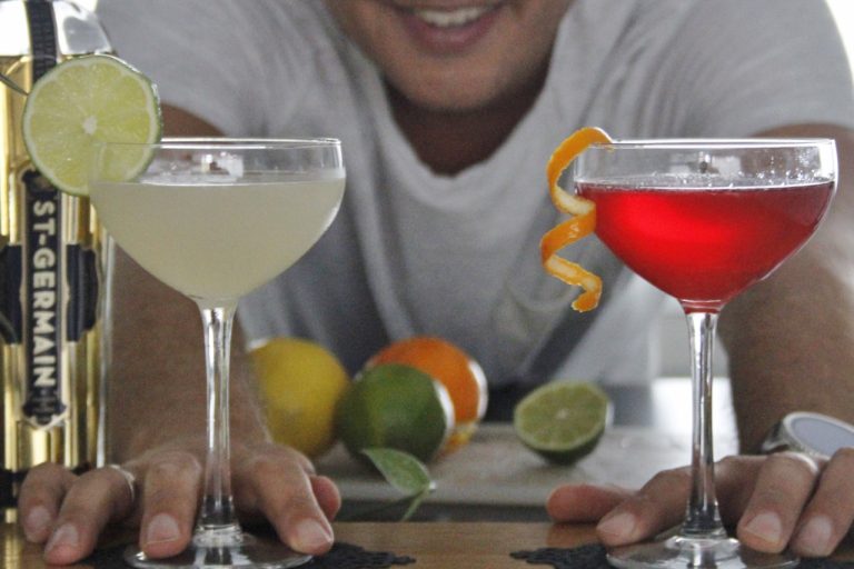 Trend: thuis cocktails maken steeds populairder - Cocktailicious.nl